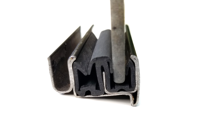 4 Runner - Rear Sliding Window Run – Break Beat Goods